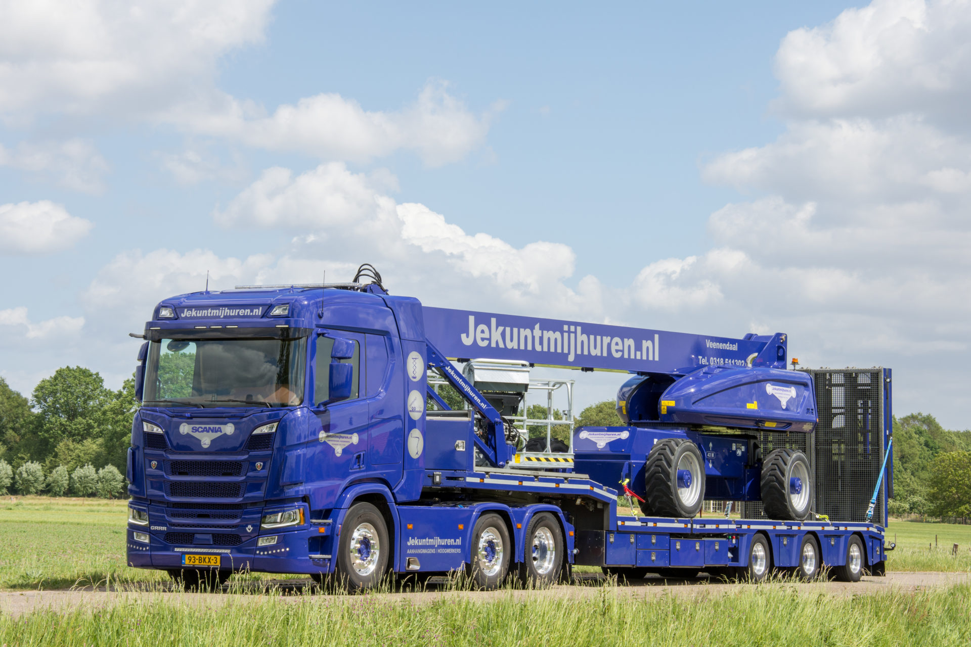 Nieuw: onze grootste hoogwerker tot nu toe: 43 meter telescoophoogwerker